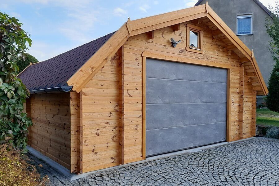 The Gerlach family and their wooden garage project in Oppach, Germany ...