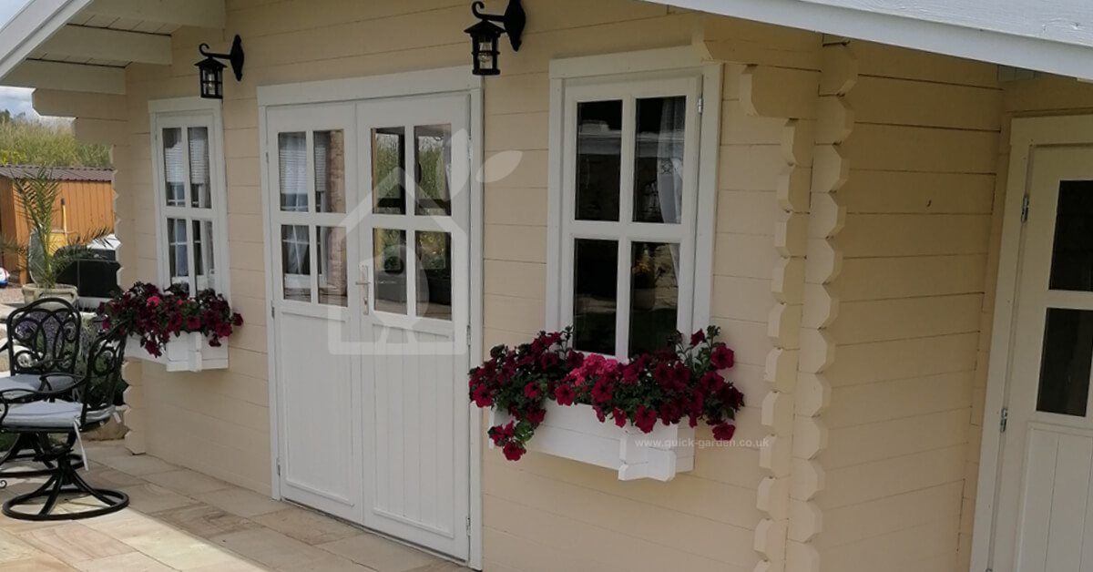 Log Cabin CLARA With Shed Attached (44 mm), 7x4 m (23'x13'), 28 m²