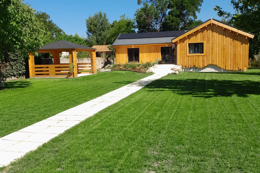 Building a Log Cabin: A Step-by-Step Guide for DIY Enthusiasts | Quick ...